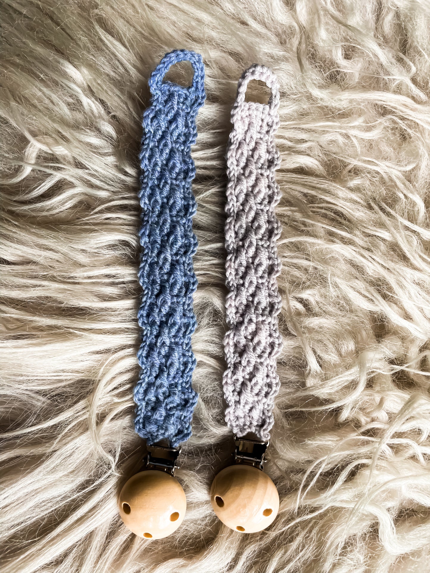 Crochet pattern: Alpine Pacifier Cord – Hooked by Cille
